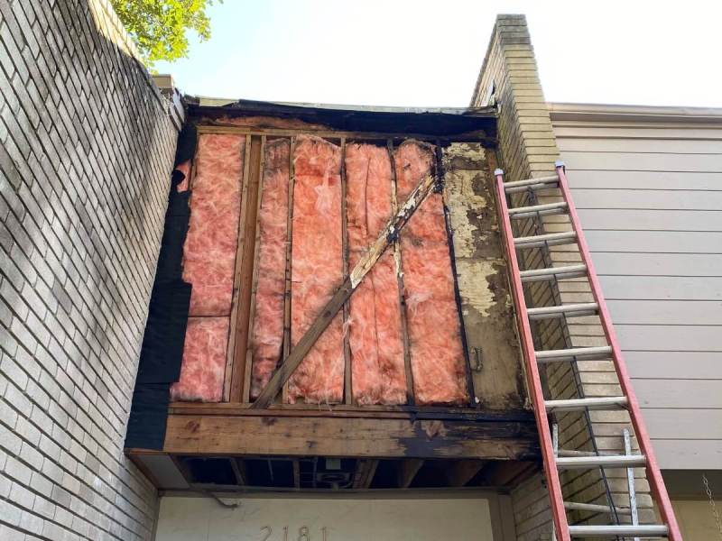 Siding-Replacement-Rotten-Wood – HHH Roofing & Construction